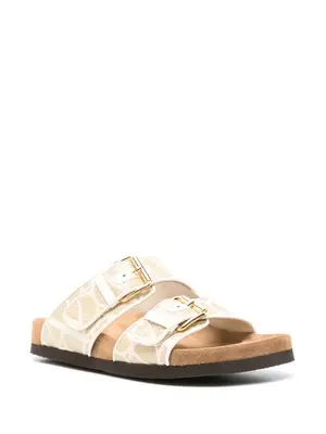 Valentino Garavani Fussfriend Buckled Sandals - Neutrals