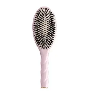 LA BONNE BROSSE N.02 The Essential Do-it-all Brush - Pink