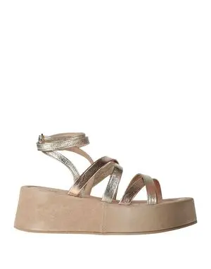 JANET & JANET Leather Wedge Sandals