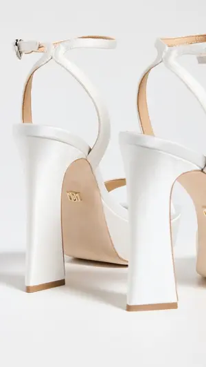 Badgley Mischka Caia Platform Pumps