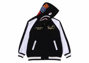 A BATHING APE Souvenir Shark Zip Hoodie