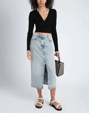 Only Knitted Cropped V-neck Sweater