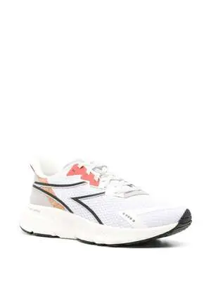 DIADORA Mythos Blushield Volo 4 Sneakers