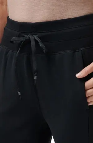 Travis Mathew Core Skyloft Joggers - Black