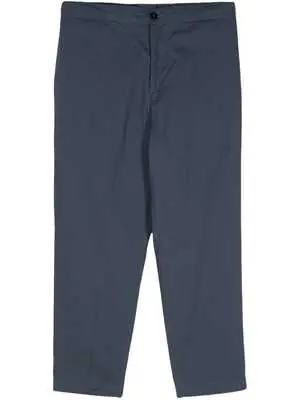 Costumein Chinos