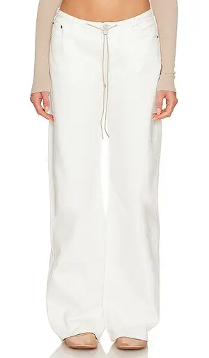 Still Here Cool In White Jeans - Milk