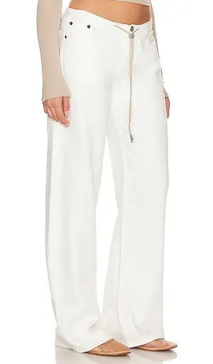Still Here Cool In White Jeans - Milk