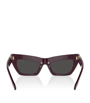 Burberry Acetate Cat-eye Sunglasses - Red