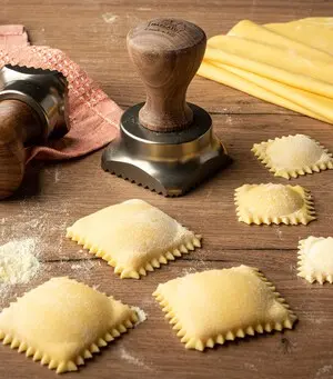 MARCATO Square Ravioli Stamp