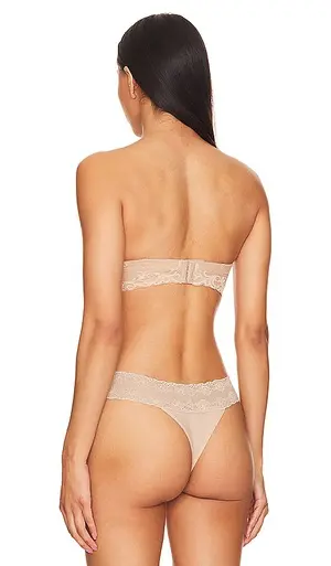 Natori Feathers Strapless Multi Way Bra In Neutral - Caf