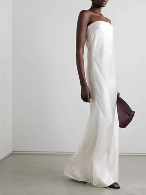 SALON 1884 Net Sustain Linea Silk Gown