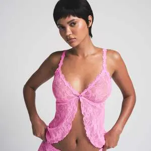 SKIMS Stretch Lace Babydoll Top Sugar Pink