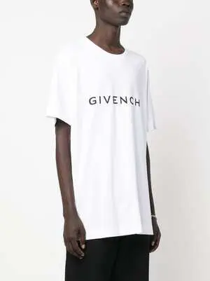 Givenchy Archetype Drop-shoulder T-shirt - White