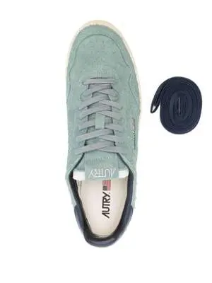 AUTRY Medalist Low Suede Sneakers