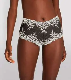 Wacoal Embrace Lace Boyshorts - Black