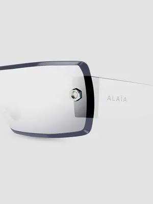 Alaïa Lettering Logo 99mm Shield Sunglasses - Silver Grey