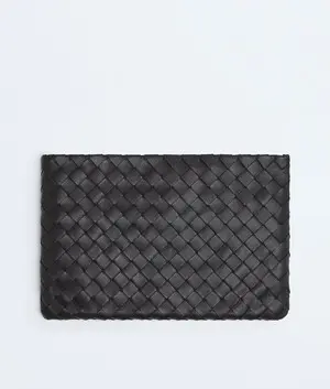 Bottega Veneta Medium Intrecciato Leather Pouch - Black