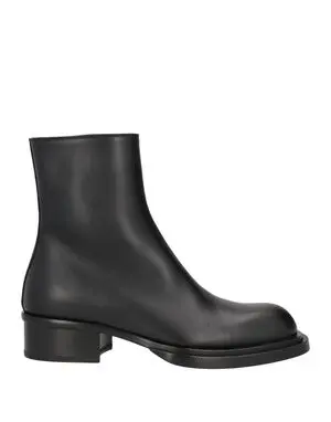 Alexander McQueen Ankle Boots In Calfskin