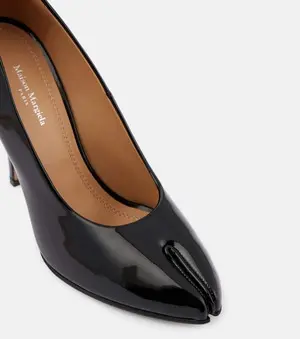 MAISON MARGIELA Tabi Patent Leather Pumps