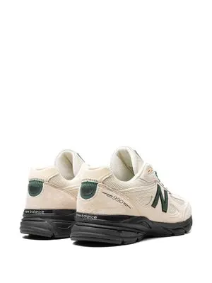 NEW BALANCE 990 Sneakers