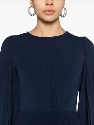 NISSA Pleated Midi Dress