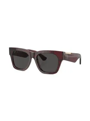 Burberry Checkered Wayfarer Sunglasses - Red