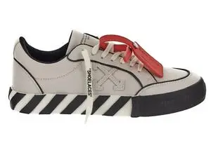 Off-White Low Vulcanized Sneakers - White/black