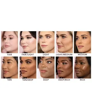 DOLL 10 Liquid Filter Foundation With Niacinamide - Light Medium