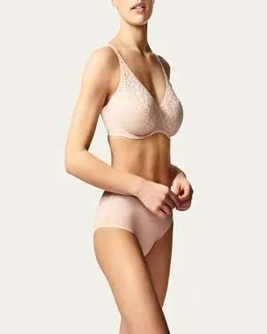 Chantelle Norah Molded Lace Bra - Nude