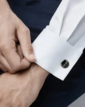 CUFFLINKS, INC. Best Dad Round - Black