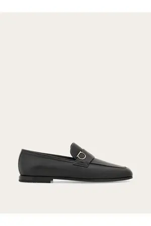 FERRAGAMO Moccasin With Gancini Ornament - Black