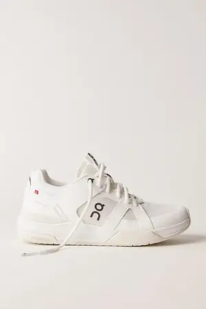 On The Roger Clubhouse Pro Sneakers - White/ice
