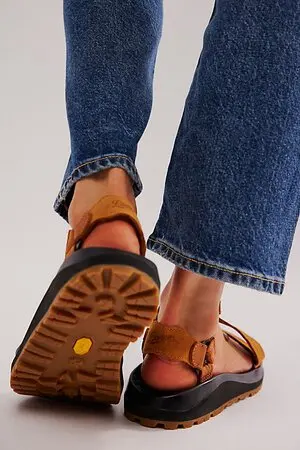 DANNER Josef Leather Sandals