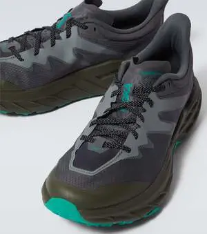 Hoka One One Speedgoat 5 Sneakers