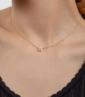 PIAGET Rose And Diamond Rose Pendant Necklace