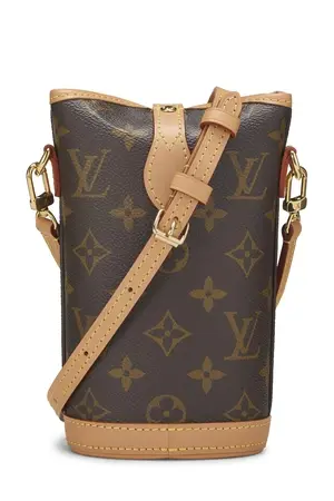 LOUIS VUITTON Monogram Fold Me Pouch
