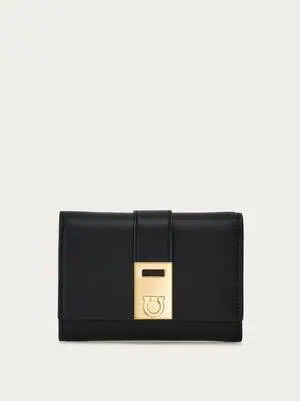 FERRAGAMO Hug Compact Wallet - Black