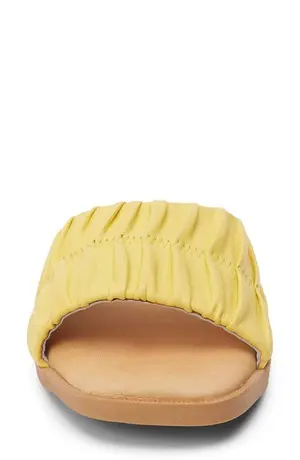 Matisse Viva Slide Sandal - Yellow
