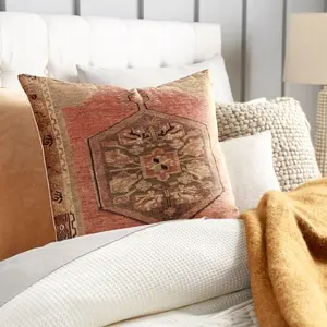Livabliss Javed Decorative Pillow, 20l X 20w