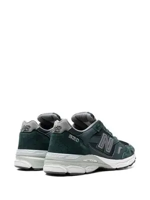 NEW BALANCE 920 Sneakers - Green