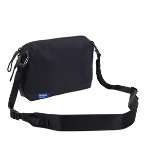 Thule Paramount 2l Crossbody - Black