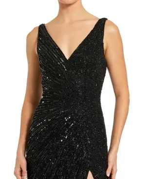 Mac Duggal Embellished Sleeveless Gown - Black