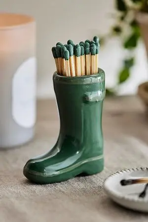 TERRAIN Wellington Boot Match Holder And Striker - Green