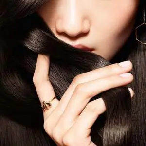 GUERLAIN Scalp & Hair Care Brush