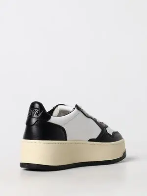 AUTRY Low Top Sneakers - Black