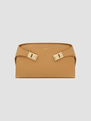 FERRAGAMO Hug Leather Shoulder Bag - Light Camel