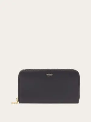 FERRAGAMO Continental Wallet - Black