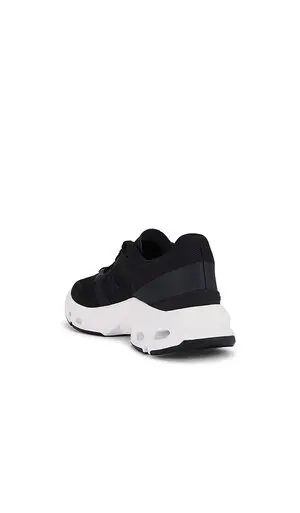 On Cloudpulse Sneakers - Black & White