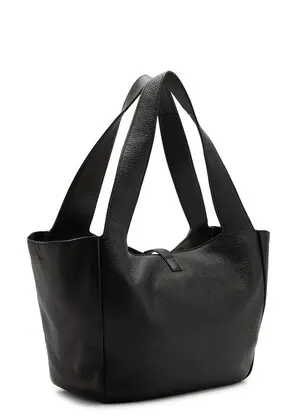 Saint Laurent Bea Leather Tote - Black