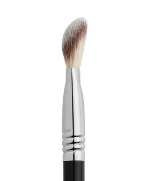 SIGMA BEAUTY F08 Precision Powder Brush